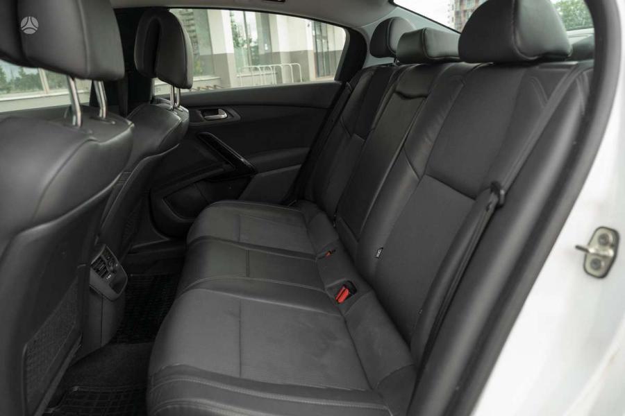 Balts Peugeot 508 2016 Viļņa, ar dzinēja tilpumu 2.00 L un nobraukumu 231 tūkst. km par 6000 €, foto 11 vietnē AUTOMOTO.COM.LV