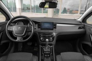 Balts Peugeot 508 2016 Viļņa, ar dzinēja tilpumu 2.00 L un nobraukumu 231 tūkst. km par 6000 €, foto 13 vietnē AUTOMOTO.COM.LV