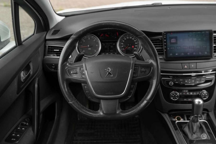Balts Peugeot 508 2016 Viļņa, ar dzinēja tilpumu 2.00 L un nobraukumu 231 tūkst. km par 6000 €, foto 14 vietnē AUTOMOTO.COM.LV