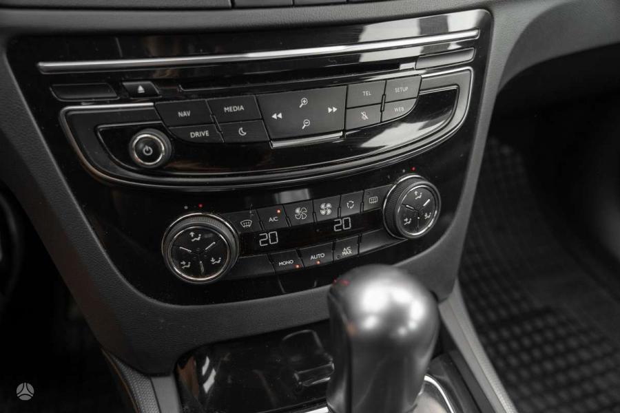 Balts Peugeot 508 2016 Viļņa, ar dzinēja tilpumu 2.00 L un nobraukumu 231 tūkst. km par 6000 €, foto 18 vietnē AUTOMOTO.COM.LV