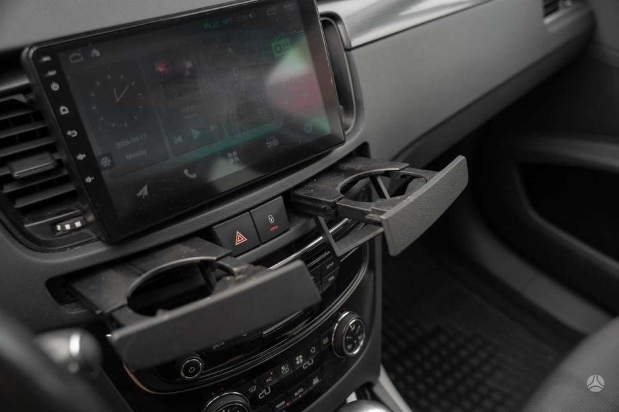 Balts Peugeot 508 2016 Viļņa, ar dzinēja tilpumu 2.00 L un nobraukumu 231 tūkst. km par 6000 €, foto 21 vietnē AUTOMOTO.COM.LV