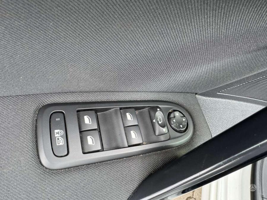 Balts Peugeot 508 2017 Kauņa, ar dzinēja tilpumu 1.60 L un nobraukumu 89 tūkst. km par 7500 €, foto 18 vietnē AUTOMOTO.COM.LV