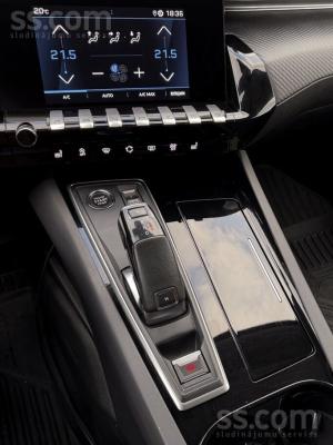 White Peugeot 508 2018 in Riga, with an engine capacity of 1.60 L and mileage of 149 thousand km for 13000 €, photo 7 on AUTOMOTO.COM.LV