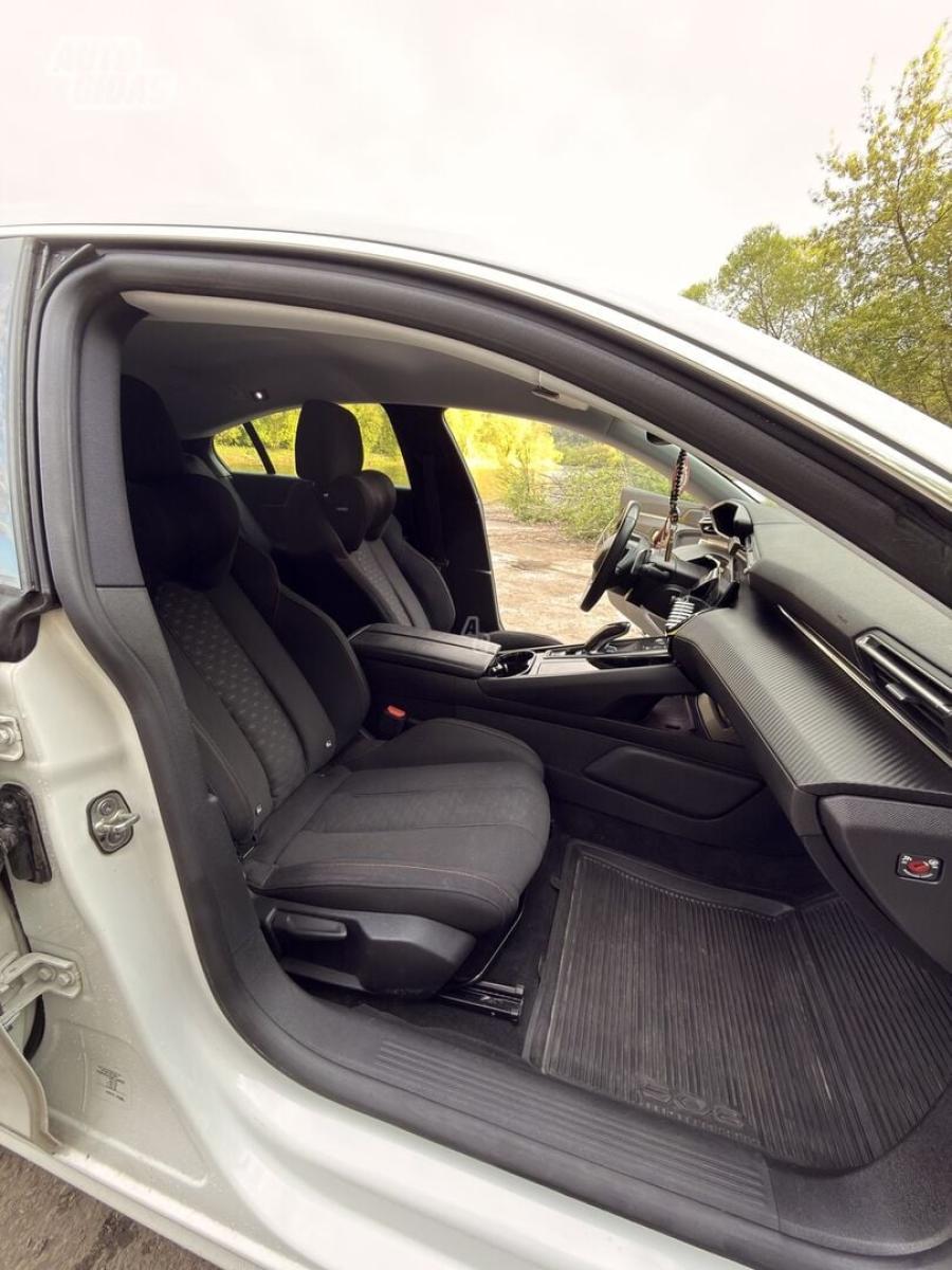 Balts Peugeot 508 2019 Viļņa, ar dzinēja tilpumu 2.00 L un nobraukumu 119 tūkst. km par 7600 €, foto 11 vietnē AUTOMOTO.COM.LV