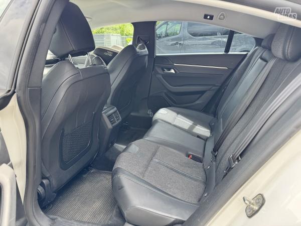 White Peugeot 508 2019 in Vilnius, with an engine capacity of 2.00 L and mileage of 122 thousand km for 18800 €, photo 9 on AUTOMOTO.COM.LV