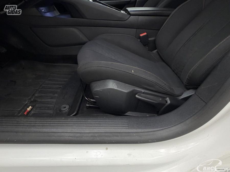 Белый Пежо 508 2019 в Авиженяй, объемом двигателя 1.50 л и пробегом 266 тыс. км за 8000 €, фото 21 на AUTOMOTO.COM.LV