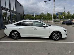 White Peugeot 508 2019 in Vilnius, with an engine capacity of 2.00 L and mileage of 123 thousand km for 18800 €, photo 5 on AUTOMOTO.COM.LV