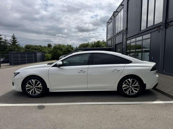 White Peugeot 508 2019 in Vilnius, with an engine capacity of 2.00 L and mileage of 123 thousand km for 18800 €, photo 5 on AUTOMOTO.COM.LV