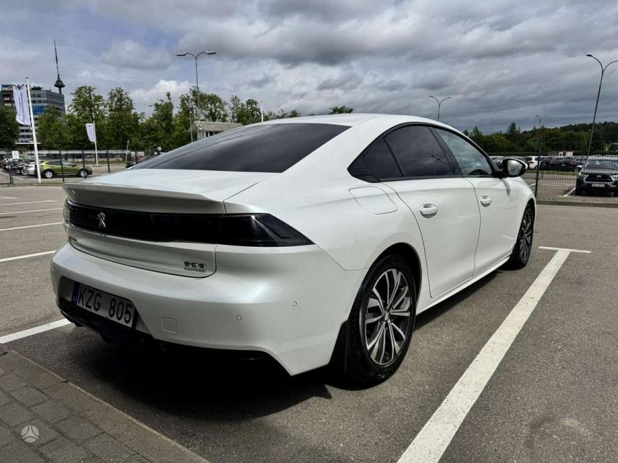 White Peugeot 508 2019 in Vilnius, with an engine capacity of 2.00 L and mileage of 123 thousand km for 18800 €, photo 8 on AUTOMOTO.COM.LV