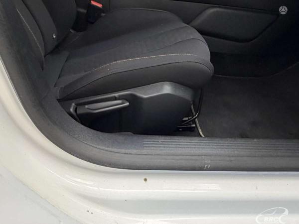 Balts Peugeot 508 2019 Viļņa, ar dzinēja tilpumu 1.50 L un nobraukumu 266 tūkst. km par 6600 €, foto 7 vietnē AUTOMOTO.COM.LV