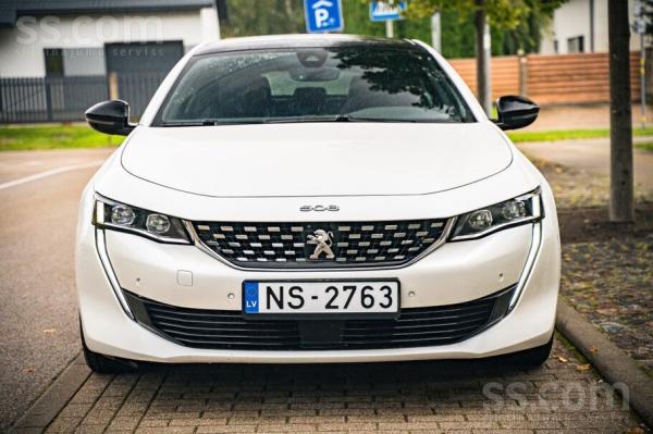 White Peugeot 508 2020 in Riga, with an engine capacity of 2.00 L and mileage of 240 thousand km for 9990 €, photo 3 on AUTOMOTO.COM.LV