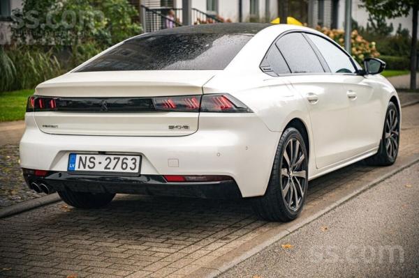 White Peugeot 508 2020 in Riga, with an engine capacity of 2.00 L and mileage of 240 thousand km for 9990 €, photo 5 on AUTOMOTO.COM.LV