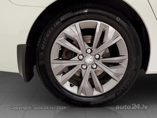 Balts Peugeot 508 2021 Tallina, ar dzinēja tilpumu 2.00 L un nobraukumu 70 tūkst. km par 16990 €, foto 10 vietnē AUTOMOTO.COM.LV