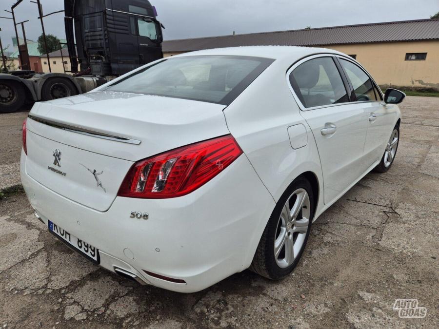 White Peugeot 508 2011 in Vilnius, with an engine capacity of 2.20 L and mileage of 305 thousand km for 3850 €, photo 3 on AUTOMOTO.COM.LV
