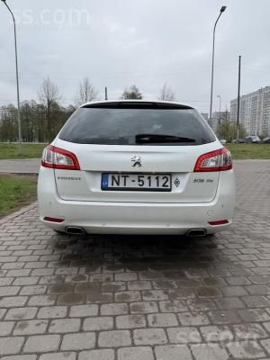 White Peugeot 508 2011 in Riga, with an engine capacity of 2.20 L and mileage of 229 thousand km for 5900 €, photo 5 on AUTOMOTO.COM.LV