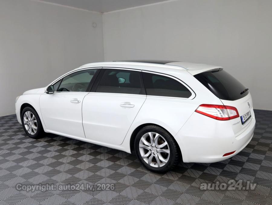 Balts Peugeot 508 2011 Tallina, ar dzinēja tilpumu 1.60 L un nobraukumu 208 tūkst. km par 1799 €, foto 5 vietnē AUTOMOTO.COM.LV