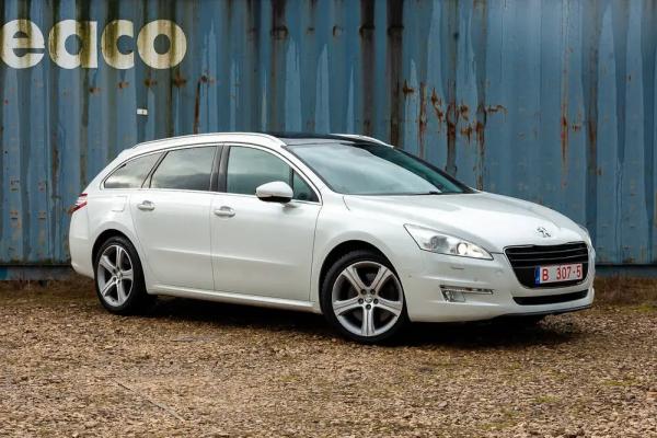 Balts Peugeot 508 2012 Rīga, ar dzinēja tilpumu 2.20 L un nobraukumu 246 tūkst. km par 6495 €, foto 1 vietnē AUTOMOTO.COM.LV