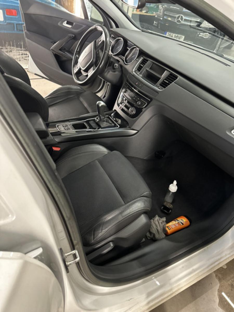 Balts Peugeot 508 2012 Tallina, ar dzinēja tilpumu 0.00 L un nobraukumu 274 tūkst. km par 4390 €, foto 9 vietnē AUTOMOTO.COM.LV