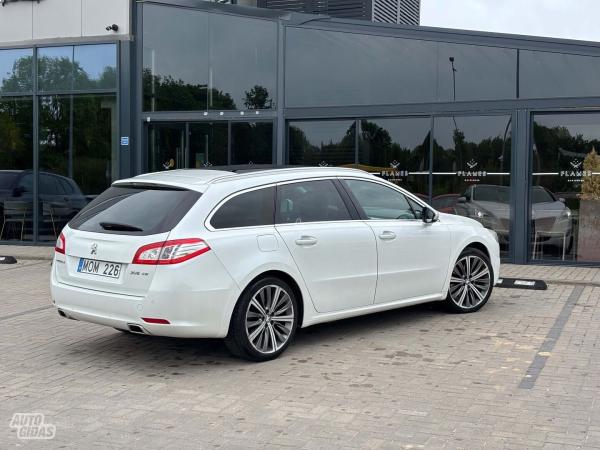 White Peugeot 508 2013 in Kaunas, with an engine capacity of 2.20 L and mileage of 330 thousand km for 4999 €, photo 8 on AUTOMOTO.COM.LV