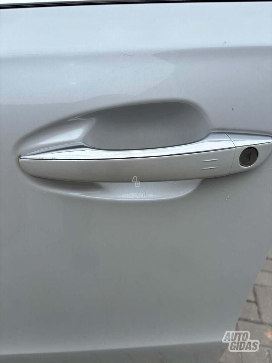 Balts Peugeot 508 2013 Kauņa, ar dzinēja tilpumu 2.20 L un nobraukumu 330 tūkst. km par 4999 €, foto 19 vietnē AUTOMOTO.COM.LV