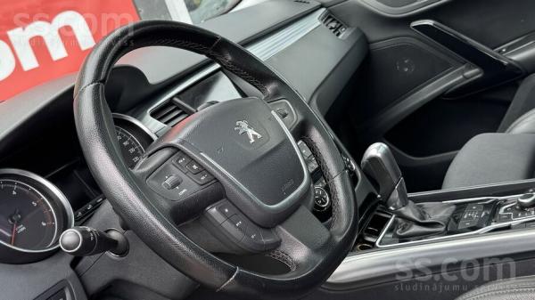 White Peugeot 508 2013 in Riga, with an engine capacity of 2.20 L and mileage of 190 thousand km for 2900 €, photo 9 on AUTOMOTO.COM.LV