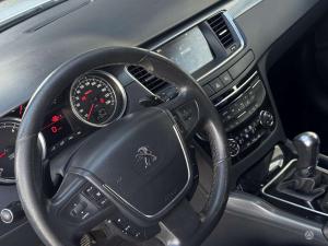 White Peugeot 508 2013 in Vilnius, with an engine capacity of 1.56 L and mileage of 273 thousand km for 4200 €, photo 9 on AUTOMOTO.COM.LV