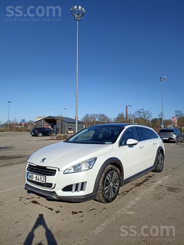 Balts Peugeot 508 2014 Ogre, ar dzinēja tilpumu 2.00 L un nobraukumu 370 tūkst. km par 4100 €, foto 1 vietnē AUTOMOTO.COM.LV