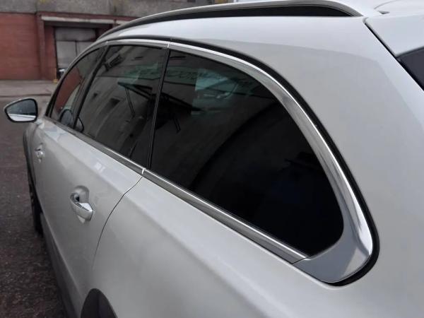 White Peugeot 508 2014 in Daugavpils, with an engine capacity of 2.00 L and mileage of 289 thousand km for 7700 €, photo 6 on AUTOMOTO.COM.LV