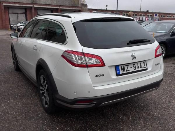 White Peugeot 508 2014 in Daugavpils, with an engine capacity of 2.00 L and mileage of 289 thousand km for 7700 €, photo 7 on AUTOMOTO.COM.LV