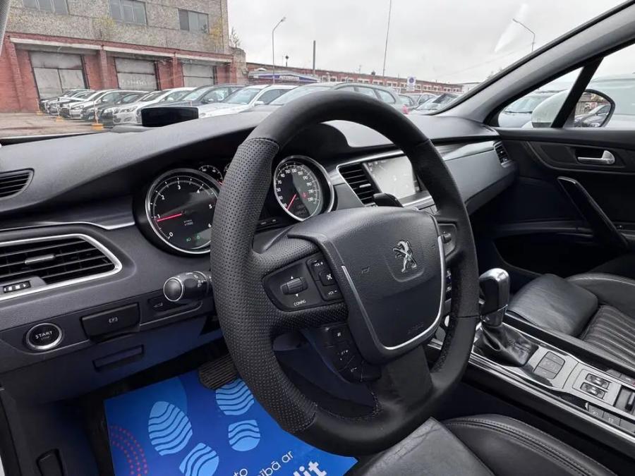 White Peugeot 508 2014 in Daugavpils, with an engine capacity of 2.00 L and mileage of 289 thousand km for 7700 €, photo 26 on AUTOMOTO.COM.LV