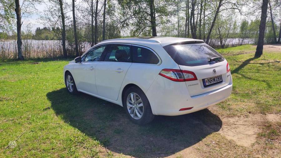White Peugeot 508 2014 in Mazeikiai, with an engine capacity of 1.60 L and mileage of 211 thousand km for 3800 €, photo 7 on AUTOMOTO.COM.LV