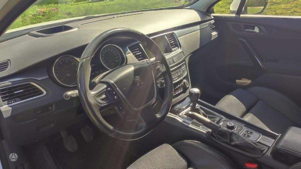 White Peugeot 508 2014 in Mazeikiai, with an engine capacity of 1.60 L and mileage of 211 thousand km for 3800 €, photo 7 on AUTOMOTO.COM.LV