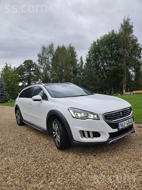 White Peugeot 508 2014 in Ogre, with an engine capacity of 2.00 L and mileage of 252 thousand km for 8000 €, photo 5 on AUTOMOTO.COM.LV