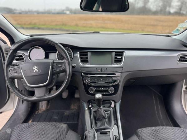 Balts Peugeot 508 2015 Tauragė, ar dzinēja tilpumu 1.60 L un nobraukumu 221 tūkst. km par 5100 €, foto 10 vietnē AUTOMOTO.COM.LV