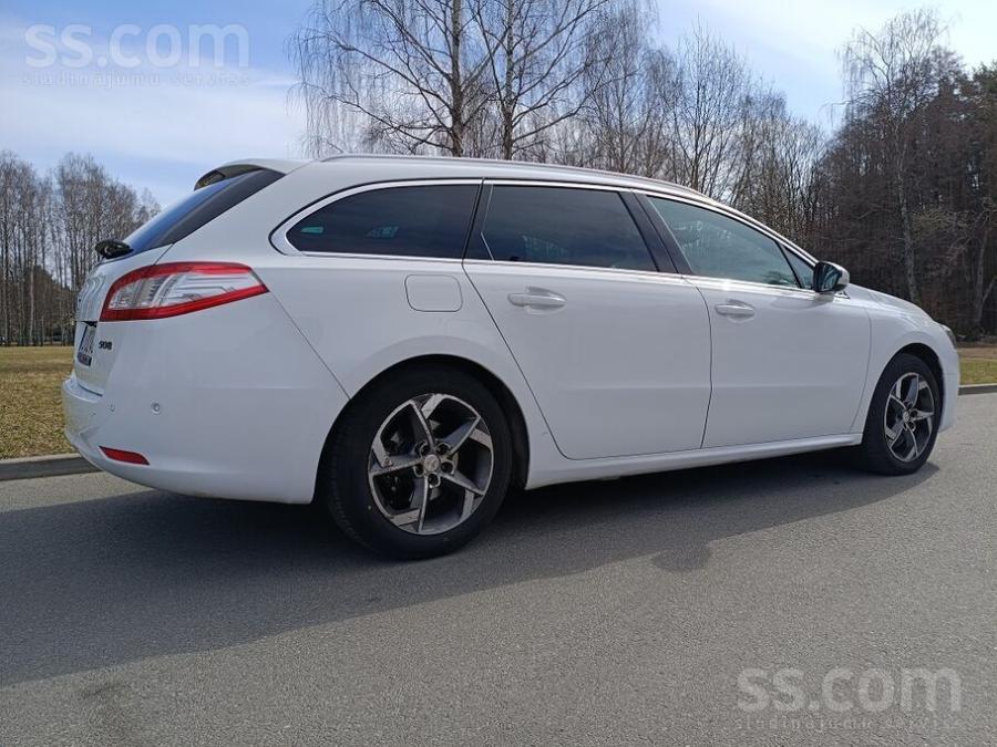 Balts Peugeot 508 2015 Rīga, ar dzinēja tilpumu 2.00 L un nobraukumu 245 tūkst. km par 7500 €, foto 4 vietnē AUTOMOTO.COM.LV