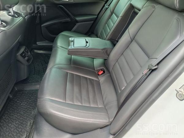 White Peugeot 508 2015 in Riga, with an engine capacity of 2.00 L and mileage of 245 thousand km for 7500 €, photo 8 on AUTOMOTO.COM.LV