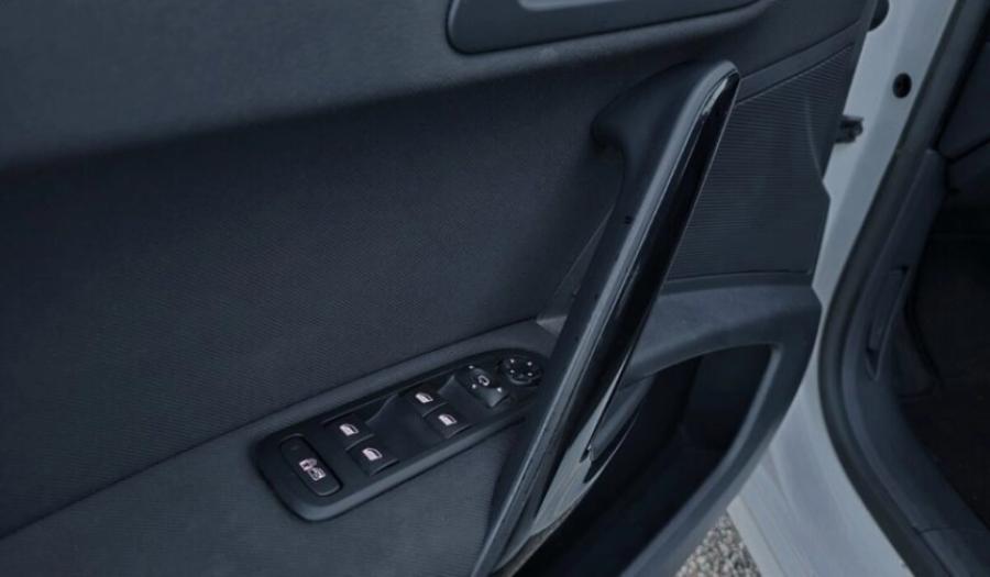 Balts Peugeot 508 2015 Rīga, ar dzinēja tilpumu 1.60 L un nobraukumu 313 tūkst. km par 6590 €, foto 12 vietnē AUTOMOTO.COM.LV