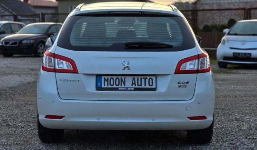 Balts Peugeot 508 2015 Rīga, ar dzinēja tilpumu 1.60 L un nobraukumu 313 tūkst. km par 6590 €, foto 23 vietnē AUTOMOTO.COM.LV