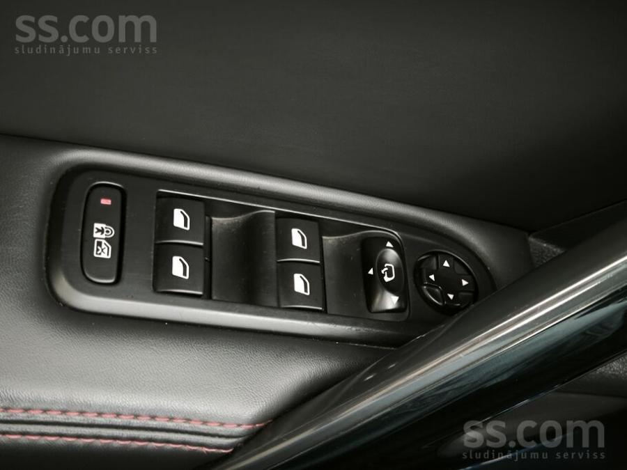 White Peugeot 508 2015 in Riga, with an engine capacity of 2.00 L and mileage of 320 thousand km for 5800 €, photo 12 on AUTOMOTO.COM.LV