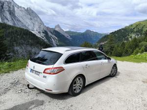 White Peugeot 508 2015 in Riga, with an engine capacity of 2.00 L and mileage of 320 thousand km for 5800 €, photo 24 on AUTOMOTO.COM.LV
