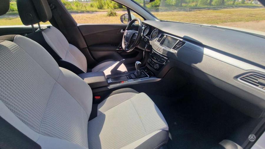 Balts Peugeot 508 2015 Tauragė, ar dzinēja tilpumu 1.56 L un nobraukumu 300 tūkst. km par 4200 €, foto 12 vietnē AUTOMOTO.COM.LV