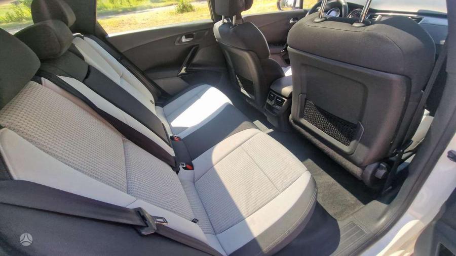 Balts Peugeot 508 2015 Tauragė, ar dzinēja tilpumu 1.56 L un nobraukumu 300 tūkst. km par 4200 €, foto 14 vietnē AUTOMOTO.COM.LV