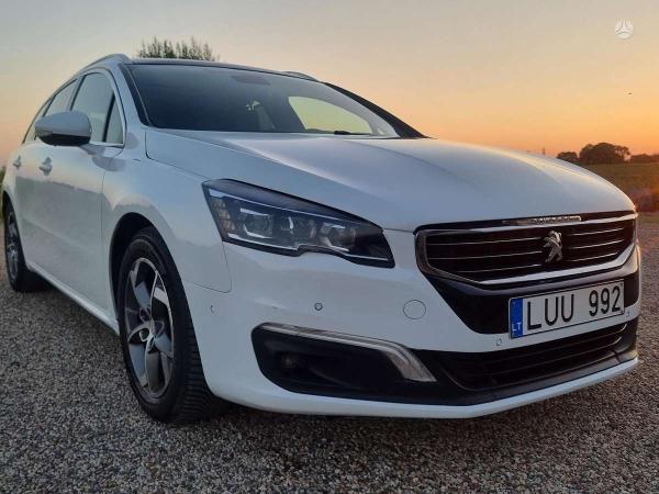 White Peugeot 508 2015 in Vilnius, with an engine capacity of 2.00 L and mileage of 250 thousand km for 5550 €, photo 4 on AUTOMOTO.COM.LV