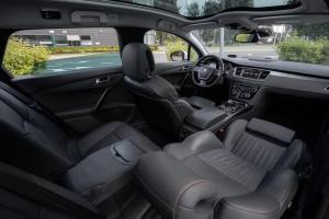 White Peugeot 508 2015 in Jelgava, with an engine capacity of 2.00 L and mileage of 245 thousand km for 8490 €, photo 27 on AUTOMOTO.COM.LV
