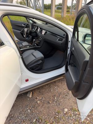 Balts Peugeot 508 2015 Tallina, ar dzinēja tilpumu 2.00 L un nobraukumu 247 tūkst. km par 9200 €, foto 11 vietnē AUTOMOTO.COM.LV