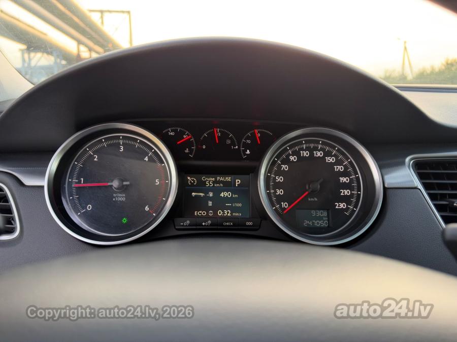 Balts Peugeot 508 2015 Tallina, ar dzinēja tilpumu 2.00 L un nobraukumu 247 tūkst. km par 9200 €, foto 14 vietnē AUTOMOTO.COM.LV