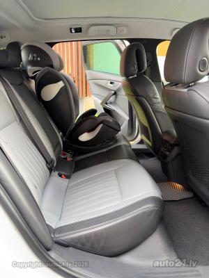Balts Peugeot 508 2015 Tallina, ar dzinēja tilpumu 2.00 L un nobraukumu 247 tūkst. km par 9200 €, foto 28 vietnē AUTOMOTO.COM.LV