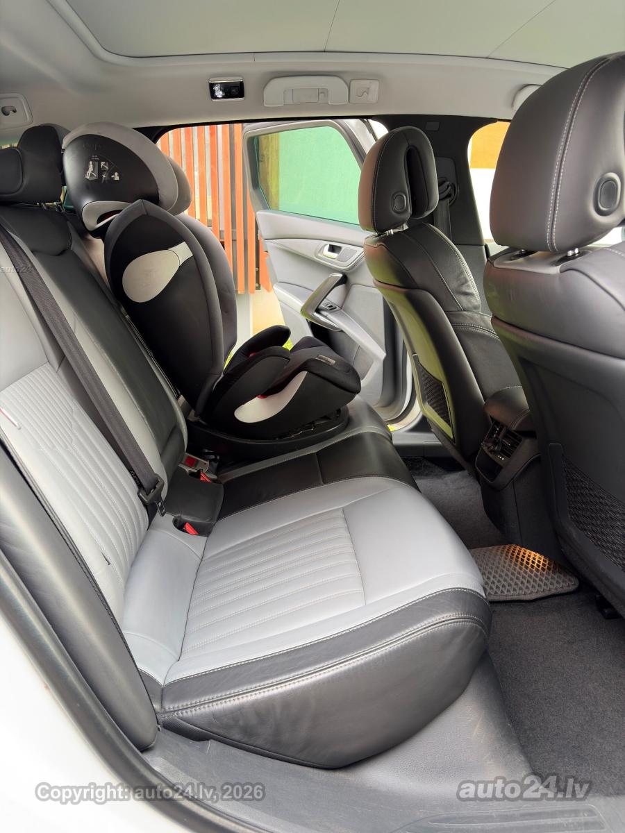 Balts Peugeot 508 2015 Tallina, ar dzinēja tilpumu 2.00 L un nobraukumu 247 tūkst. km par 9200 €, foto 28 vietnē AUTOMOTO.COM.LV