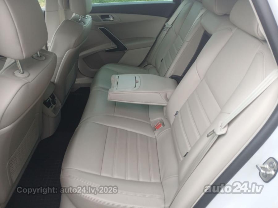Balts Peugeot 508 2016 Tallina, ar dzinēja tilpumu 1.60 L un nobraukumu 322 tūkst. km par 6543 €, foto 14 vietnē AUTOMOTO.COM.LV