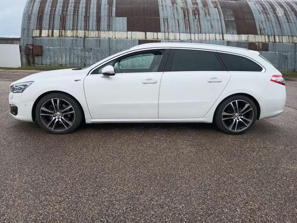 White Peugeot 508 2016 in Utena, with an engine capacity of 2.00 L and mileage of 195 thousand km for 6990 €, photo 2 on AUTOMOTO.COM.LV